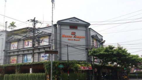 10 Tempat Membeli Belah Yang Menarik di Jogjakarta, Indonesia